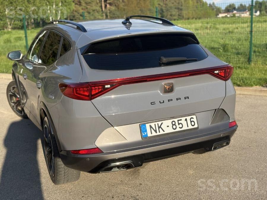 Серый Cupra Formentor 2021 в Рига, объемом двигателя 1.50 л и пробегом 169 тыс. км за 19300 €, фото 7 на AUTOMOTO.COM.LV