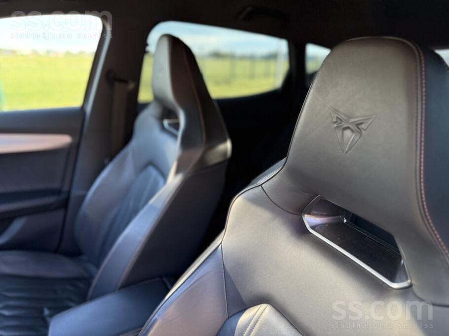 Серый Cupra Formentor 2021 в Рига, объемом двигателя 1.50 л и пробегом 169 тыс. км за 19300 €, фото 12 на AUTOMOTO.COM.LV