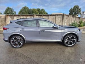 Серый Cupra Formentor 2021 в Мажейкяй, объемом двигателя 1.40 л и пробегом 137 тыс. км за 14400 €, фото 6 на AUTOMOTO.COM.LV