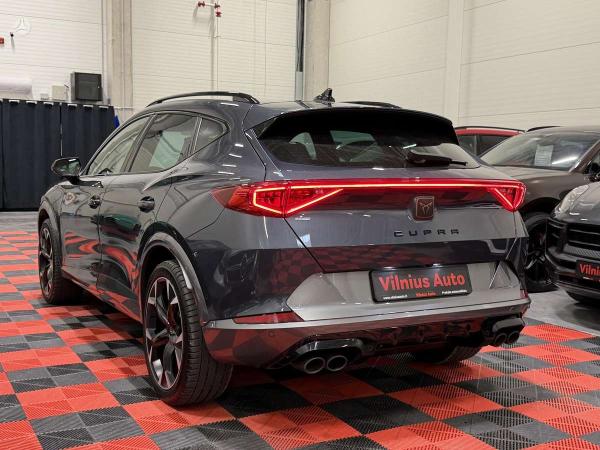 Серый Cupra Formentor 2021 в Вильнюс, объемом двигателя 2.00 л и пробегом 101 тыс. км за 23999 €, фото 7 на AUTOMOTO.COM.LV