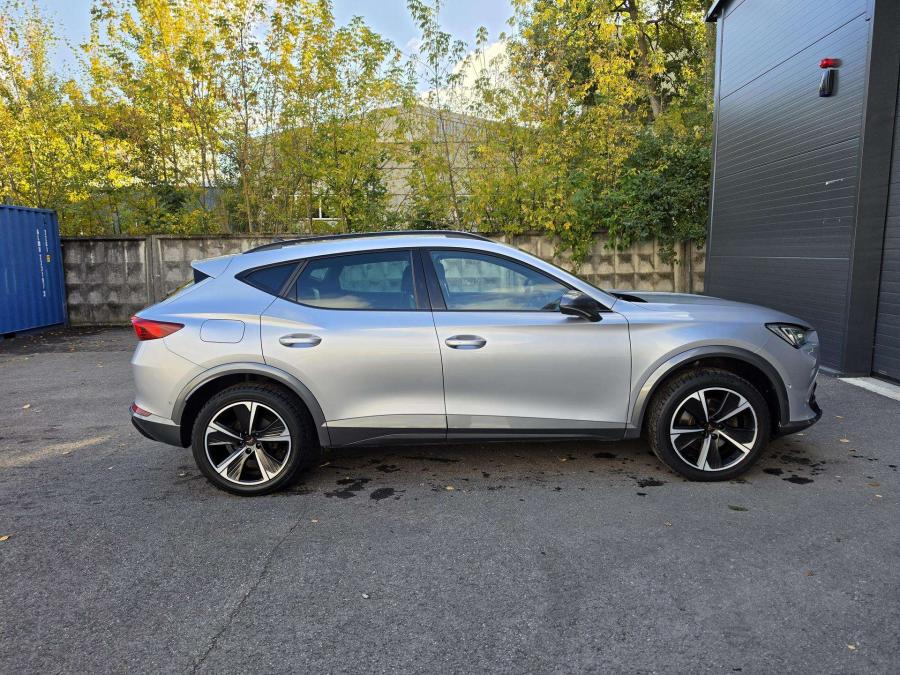 Grey Cupra Formentor 2021 in Kaunas, with an engine capacity of 1.50 L and mileage of 113 thousand km for 11500 €, photo 6 on AUTOMOTO.COM.LV