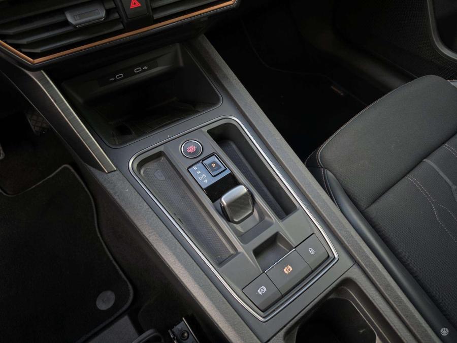 Grey Cupra Formentor 2021 in Kaunas, with an engine capacity of 1.50 L and mileage of 113 thousand km for 11500 €, photo 35 on AUTOMOTO.COM.LV
