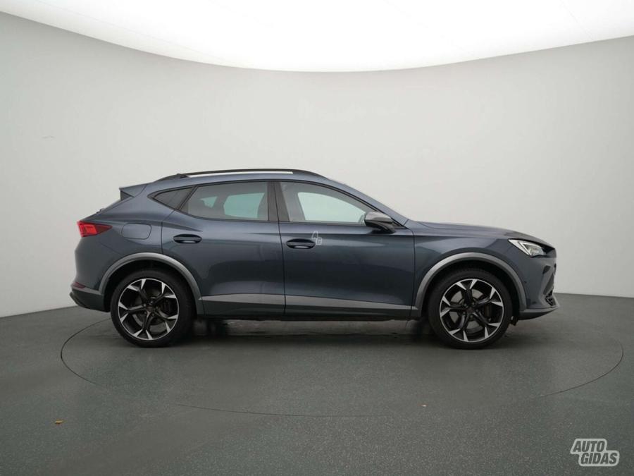 Pelēks Cupra Formentor 2022 Kauņa, ar dzinēja tilpumu 1.40 L un nobraukumu 36 tūkst. km par 29083 €, foto 2 vietnē AUTOMOTO.COM.LV