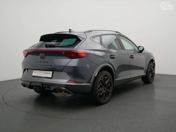 Pelēks Cupra Formentor 2022 Kauņa, ar dzinēja tilpumu 1.40 L un nobraukumu 26 tūkst. km par 32164 €, foto 3 vietnē AUTOMOTO.COM.LV