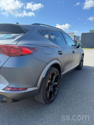 Pelēks Cupra Formentor 2022 Liepāja, ar dzinēja tilpumu 2.00 L un nobraukumu 66 tūkst. km par 29999 €, foto 6 vietnē AUTOMOTO.COM.LV