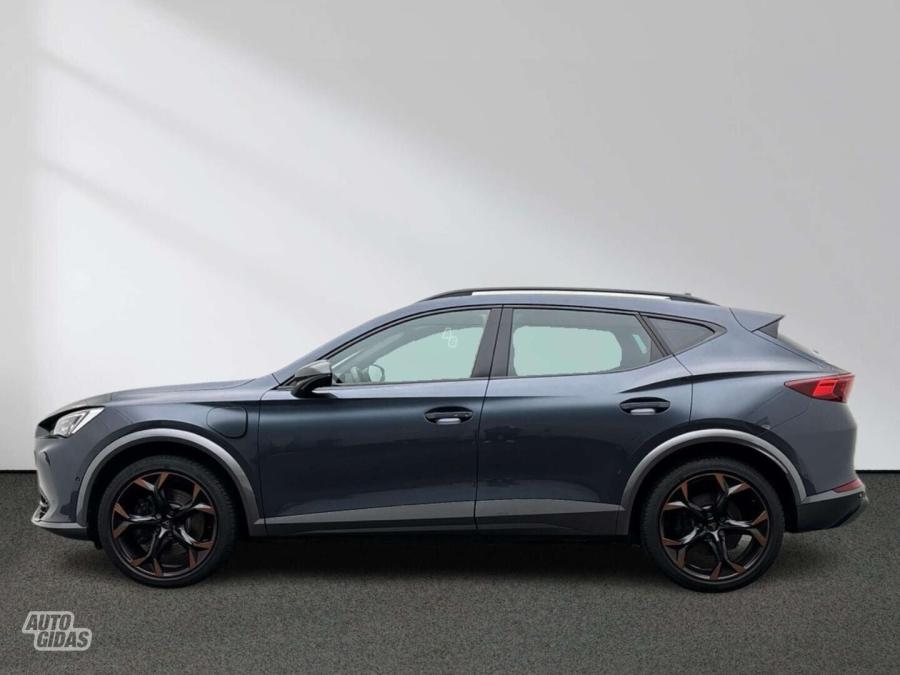 Pelēks Cupra Formentor 2022 Kauņa, ar dzinēja tilpumu 1.40 L un nobraukumu 26 tūkst. km par 32175 €, foto 2 vietnē AUTOMOTO.COM.LV