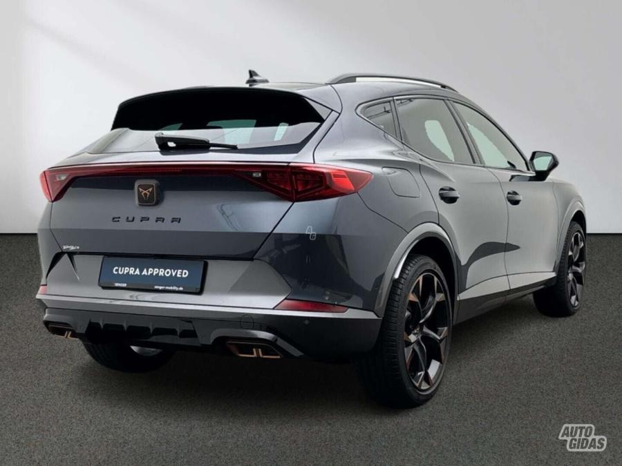 Pelēks Cupra Formentor 2022 Kauņa, ar dzinēja tilpumu 1.40 L un nobraukumu 26 tūkst. km par 32175 €, foto 3 vietnē AUTOMOTO.COM.LV