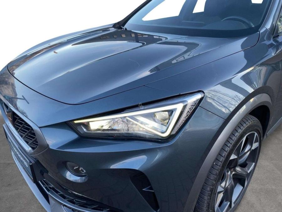 Pelēks Cupra Formentor 2022 Kauņa, ar dzinēja tilpumu 1.50 L un nobraukumu 50 tūkst. km par 26861 €, foto 15 vietnē AUTOMOTO.COM.LV