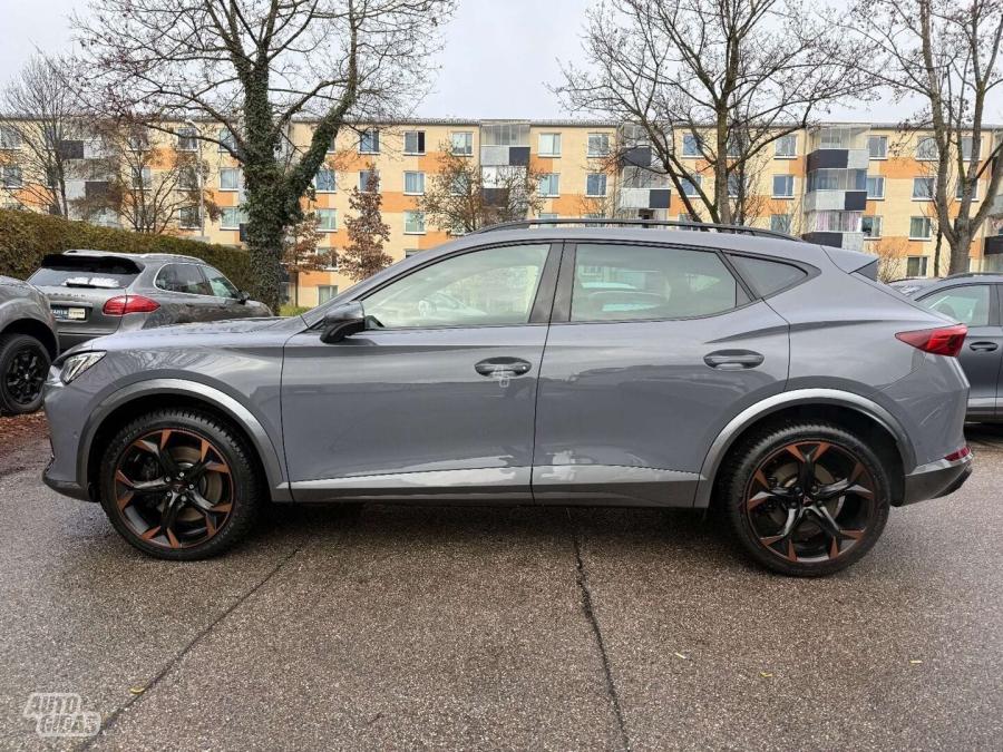 Pelēks Cupra Formentor 2022 Kauņa, ar dzinēja tilpumu 2.00 L un nobraukumu 44 tūkst. km par 31019 €, foto 2 vietnē AUTOMOTO.COM.LV