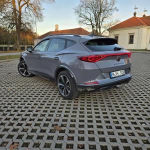 Серый Cupra Formentor 2022 в Каунас, объемом двигателя 1.50 л и пробегом 67 тыс. км за 24900 €, фото 3 на AUTOMOTO.COM.LV