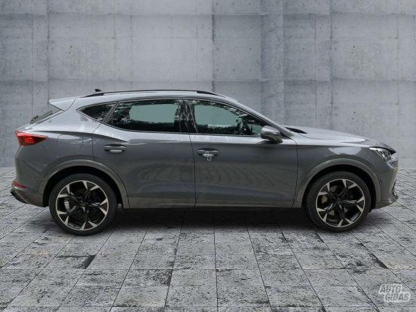 Pelēks Cupra Formentor 2022 Kauņa, ar dzinēja tilpumu 1.40 L un nobraukumu 48 tūkst. km par 29753 €, foto 7 vietnē AUTOMOTO.COM.LV