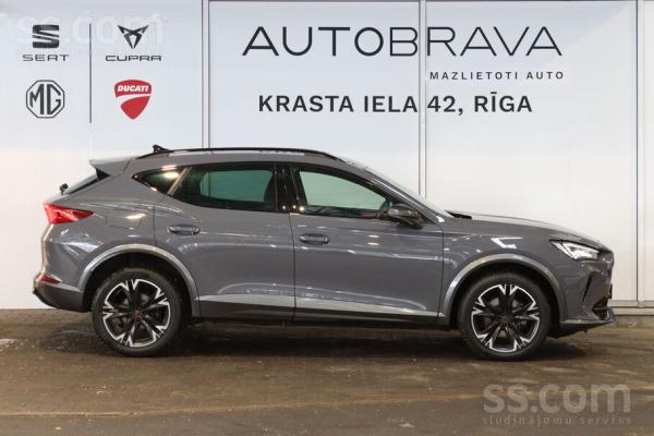 Pelēks Cupra Formentor 2022 Rīga, ar dzinēja tilpumu 2.00 L un nobraukumu 39 tūkst. km par 26490 €, foto 5 vietnē AUTOMOTO.COM.LV
