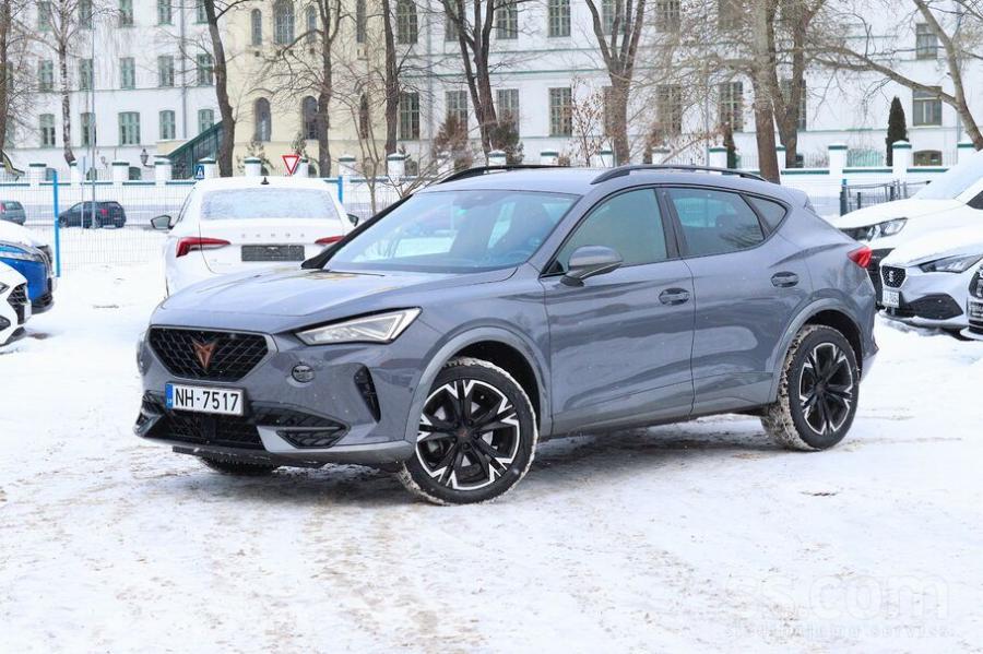 Pelēks Cupra Formentor 2022 Rīga, ar dzinēja tilpumu 2.00 L un nobraukumu 39 tūkst. km par 26490 €, foto 32 vietnē AUTOMOTO.COM.LV