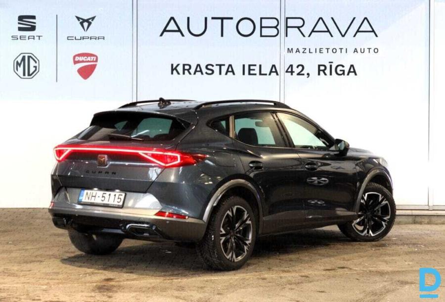 Pelēks Cupra Formentor 2022 Rīga, ar dzinēja tilpumu 1.50 L un nobraukumu 46 tūkst. km par 23990 €, foto 2 vietnē AUTOMOTO.COM.LV