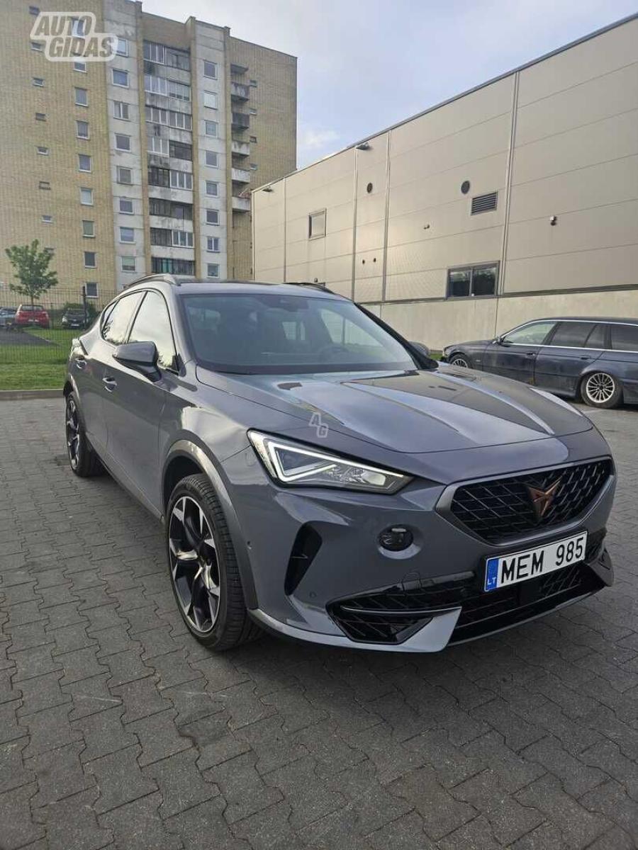 Pelēks Cupra Formentor 2022 Viļņa, ar dzinēja tilpumu 2.00 L un nobraukumu 83 tūkst. km par 26500 €, foto 1 vietnē AUTOMOTO.COM.LV