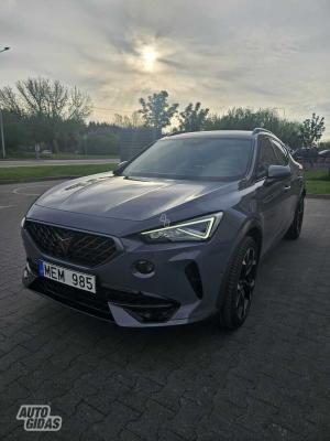 Pelēks Cupra Formentor 2022 Viļņa, ar dzinēja tilpumu 2.00 L un nobraukumu 83 tūkst. km par 26500 €, foto 5 vietnē AUTOMOTO.COM.LV