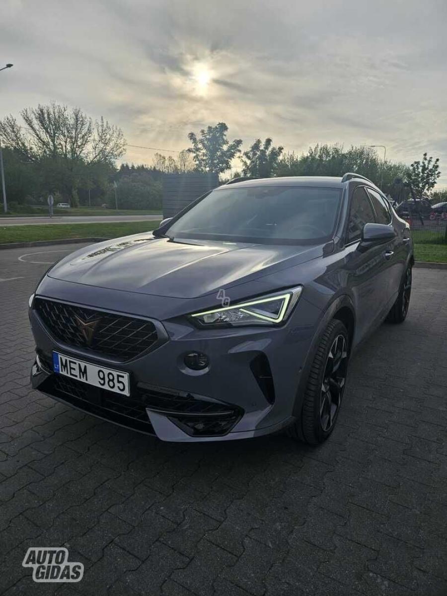 Pelēks Cupra Formentor 2022 Viļņa, ar dzinēja tilpumu 2.00 L un nobraukumu 83 tūkst. km par 26500 €, foto 5 vietnē AUTOMOTO.COM.LV