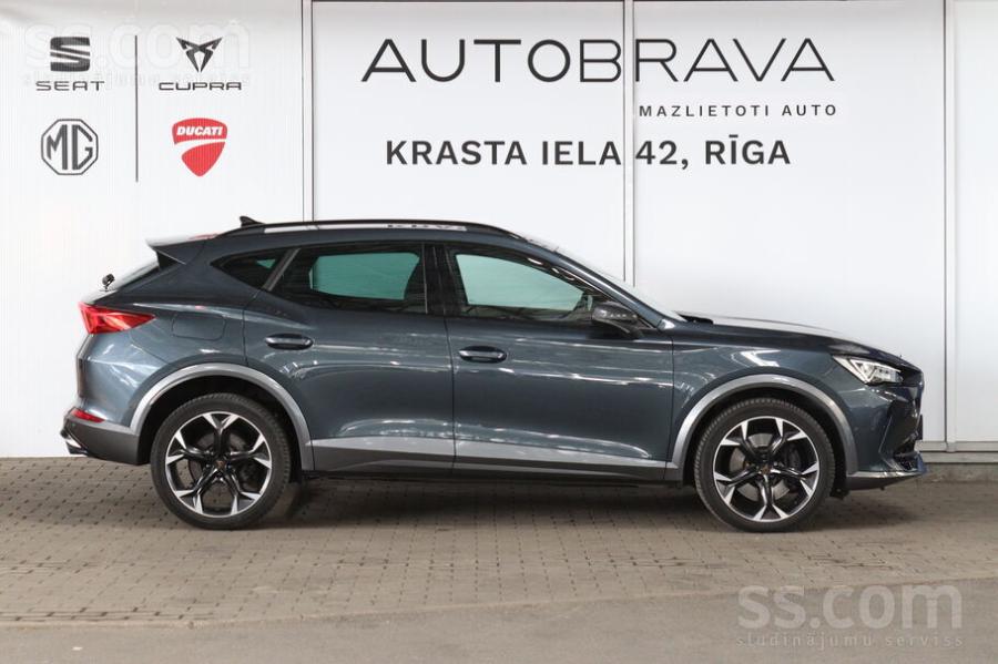 Pelēks Cupra Formentor 2022 Rīga, ar dzinēja tilpumu 2.00 L un nobraukumu 33 tūkst. km par 27990 €, foto 6 vietnē AUTOMOTO.COM.LV