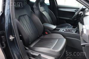 Pelēks Cupra Formentor 2022 Rīga, ar dzinēja tilpumu 2.00 L un nobraukumu 33 tūkst. km par 27990 €, foto 29 vietnē AUTOMOTO.COM.LV