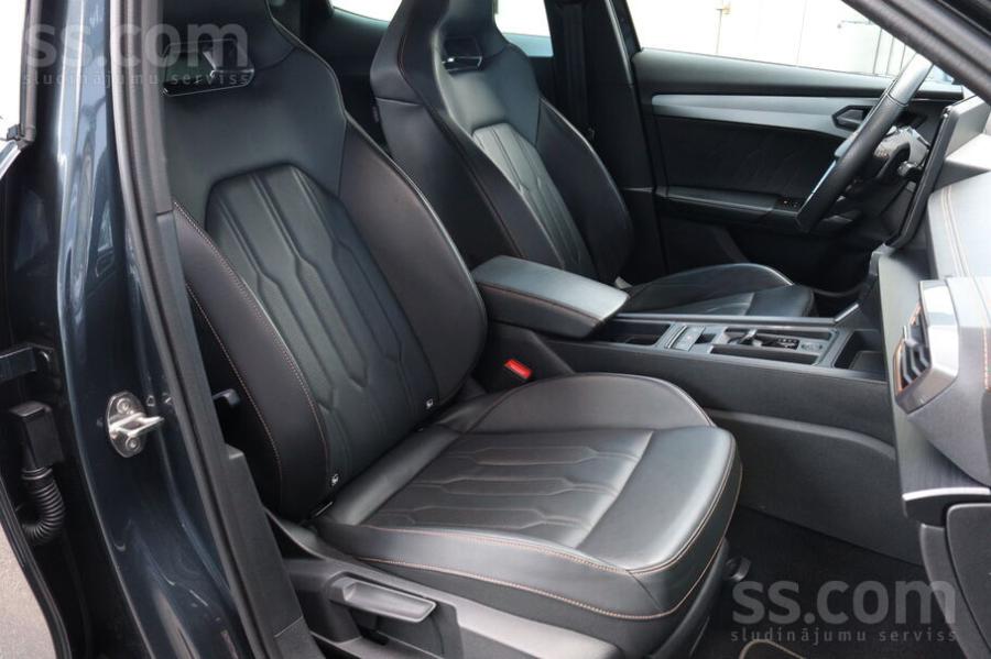 Pelēks Cupra Formentor 2022 Rīga, ar dzinēja tilpumu 2.00 L un nobraukumu 33 tūkst. km par 27990 €, foto 29 vietnē AUTOMOTO.COM.LV