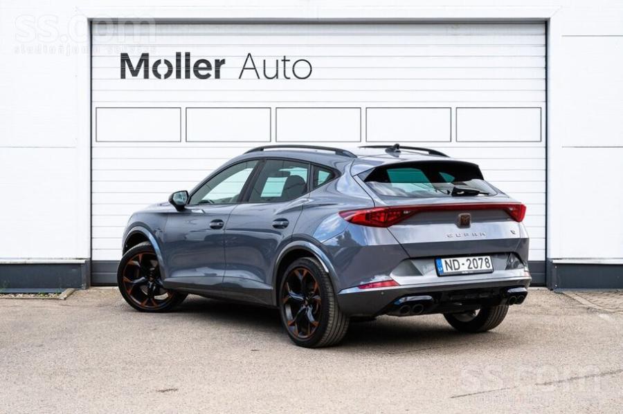 Pelēks Cupra Formentor 2022 Rīga, ar dzinēja tilpumu 2.00 L un nobraukumu 45 tūkst. km par 26950 €, foto 5 vietnē AUTOMOTO.COM.LV