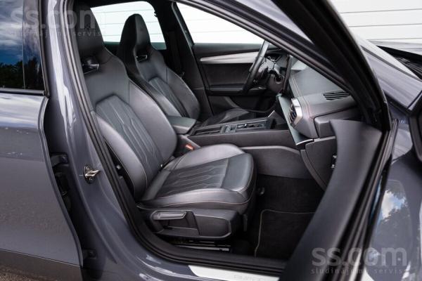 Серый Cupra Formentor 2022 в Рига, объемом двигателя 2.00 л и пробегом 45 тыс. км за 26950 €, фото 6 на AUTOMOTO.COM.LV