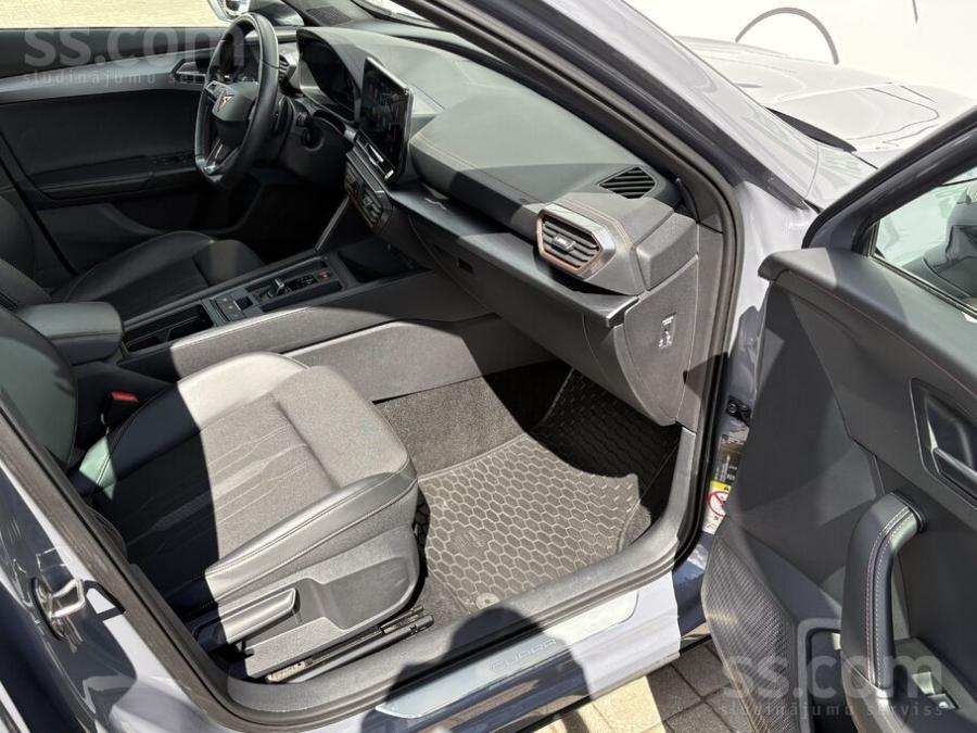 Pelēks Cupra Formentor 2022 Rīga, ar dzinēja tilpumu 1.50 L un nobraukumu 40 tūkst. km par 22900 €, foto 14 vietnē AUTOMOTO.COM.LV