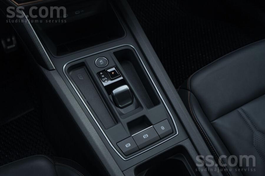 Pelēks Cupra Formentor 2022 Rīga, ar dzinēja tilpumu 2.00 L un nobraukumu 45 tūkst. km par 29200 €, foto 8 vietnē AUTOMOTO.COM.LV