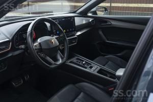 Pelēks Cupra Formentor 2022 Rīga, ar dzinēja tilpumu 2.00 L un nobraukumu 45 tūkst. km par 29200 €, foto 9 vietnē AUTOMOTO.COM.LV