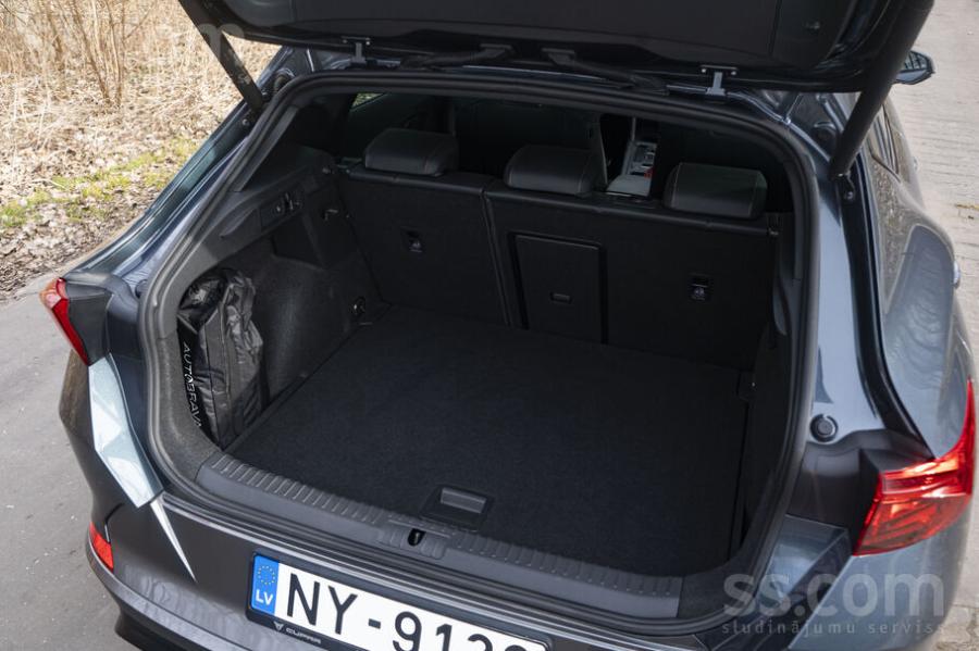 Grey Cupra Formentor 2022 in Riga, with an engine capacity of 2.00 L and mileage of 45 thousand km for 29200 €, photo 19 on AUTOMOTO.COM.LV