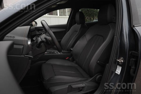 Pelēks Cupra Formentor 2022 Jelgava, ar dzinēja tilpumu 1.40 L un nobraukumu 67 tūkst. km par 24750 €, foto 7 vietnē AUTOMOTO.COM.LV