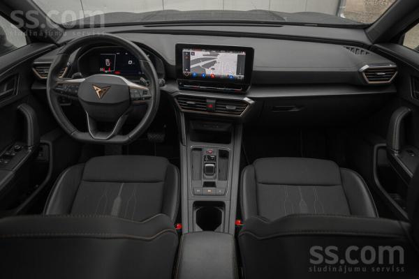 Pelēks Cupra Formentor 2022 Jelgava, ar dzinēja tilpumu 1.40 L un nobraukumu 67 tūkst. km par 24750 €, foto 9 vietnē AUTOMOTO.COM.LV