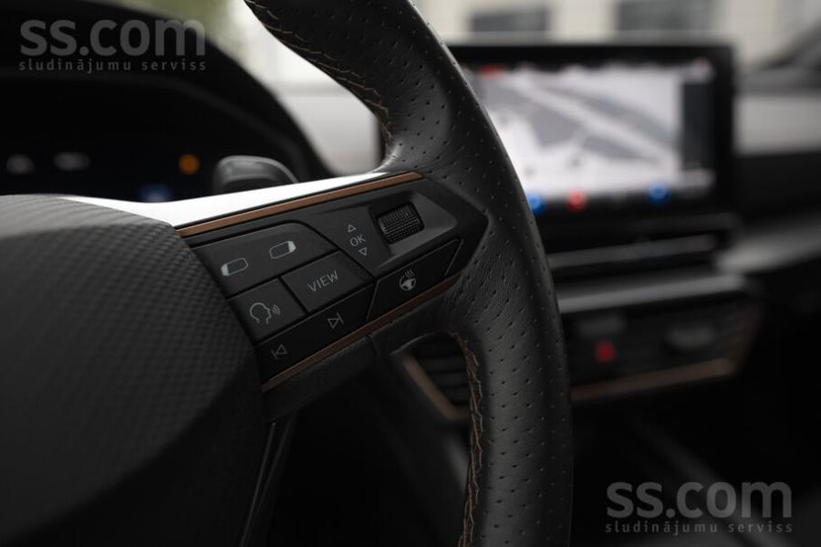 Grey Cupra Formentor 2022 in Jelgava, with an engine capacity of 1.40 L and mileage of 67 thousand km for 24750 €, photo 21 on AUTOMOTO.COM.LV
