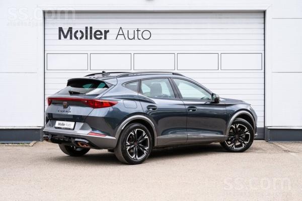 Pelēks Cupra Formentor 2022 Rīga, ar dzinēja tilpumu 1.40 L un nobraukumu 70 tūkst. km par 24950 €, foto 3 vietnē AUTOMOTO.COM.LV