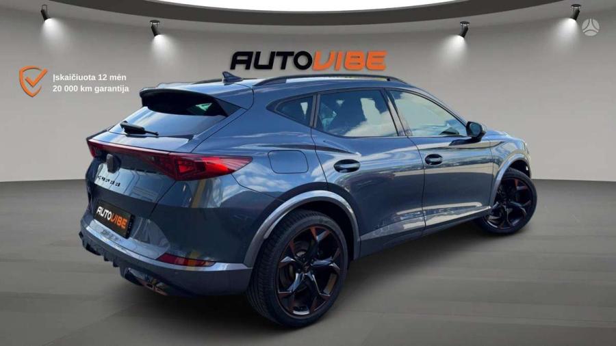 Pelēks Cupra Formentor 2022 Viļņa, ar dzinēja tilpumu 1.40 L un nobraukumu 48 tūkst. km par 25777 €, foto 5 vietnē AUTOMOTO.COM.LV