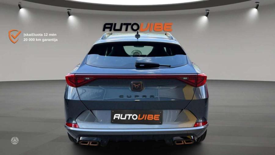Pelēks Cupra Formentor 2022 Viļņa, ar dzinēja tilpumu 1.40 L un nobraukumu 48 tūkst. km par 25777 €, foto 6 vietnē AUTOMOTO.COM.LV