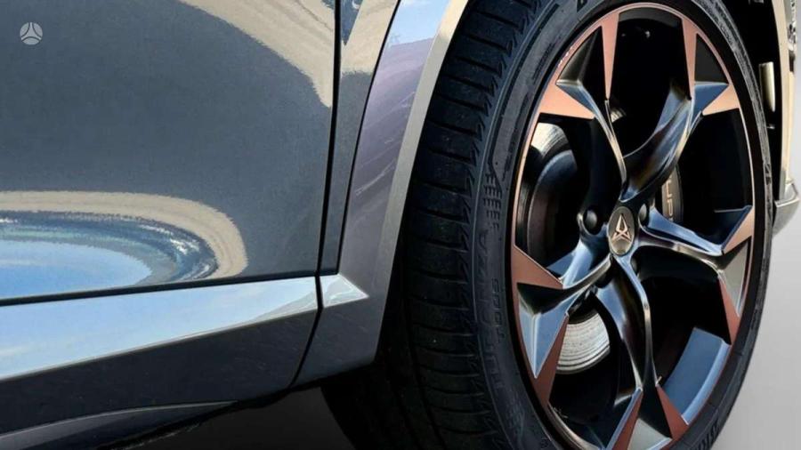 Pelēks Cupra Formentor 2022 Viļņa, ar dzinēja tilpumu 1.40 L un nobraukumu 48 tūkst. km par 25777 €, foto 7 vietnē AUTOMOTO.COM.LV