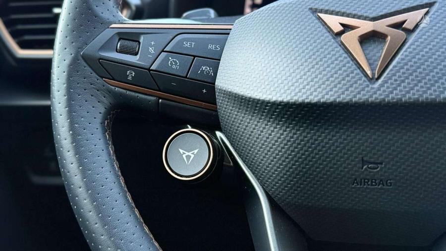 Pelēks Cupra Formentor 2022 Viļņa, ar dzinēja tilpumu 1.40 L un nobraukumu 48 tūkst. km par 25777 €, foto 22 vietnē AUTOMOTO.COM.LV
