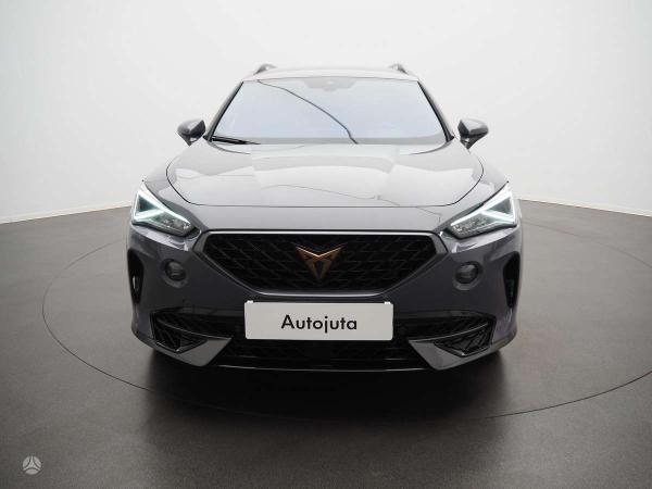Pelēks Cupra Formentor 2022 Viļņa, ar dzinēja tilpumu 1.98 L un nobraukumu 103 tūkst. km par 25500 €, foto 2 vietnē AUTOMOTO.COM.LV