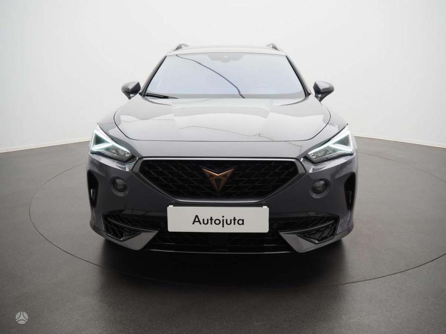 Pelēks Cupra Formentor 2022 Viļņa, ar dzinēja tilpumu 1.98 L un nobraukumu 103 tūkst. km par 25500 €, foto 3 vietnē AUTOMOTO.COM.LV