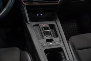 Pelēks Cupra Formentor 2022 Viļņa, ar dzinēja tilpumu 1.50 L un nobraukumu 89 tūkst. km par 23900 €, foto 17 vietnē AUTOMOTO.COM.LV