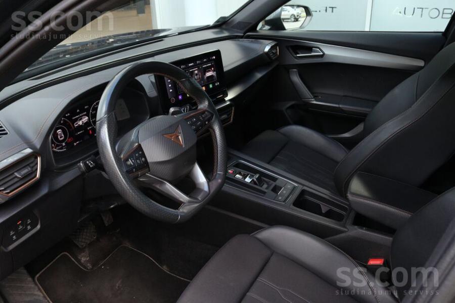 Pelēks Cupra Formentor 2022 Rīga, ar dzinēja tilpumu 1.50 L un nobraukumu 123 tūkst. km par 19990 €, foto 10 vietnē AUTOMOTO.COM.LV