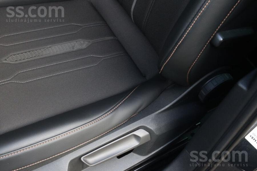 Pelēks Cupra Formentor 2022 Rīga, ar dzinēja tilpumu 1.50 L un nobraukumu 123 tūkst. km par 19990 €, foto 20 vietnē AUTOMOTO.COM.LV