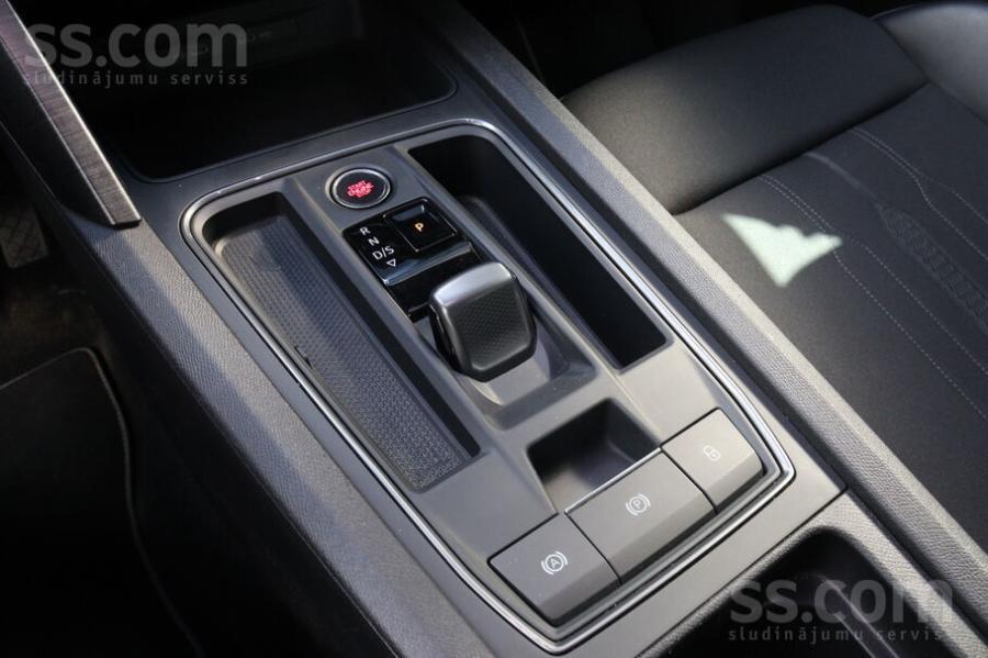 Pelēks Cupra Formentor 2022 Rīga, ar dzinēja tilpumu 1.50 L un nobraukumu 123 tūkst. km par 19990 €, foto 23 vietnē AUTOMOTO.COM.LV
