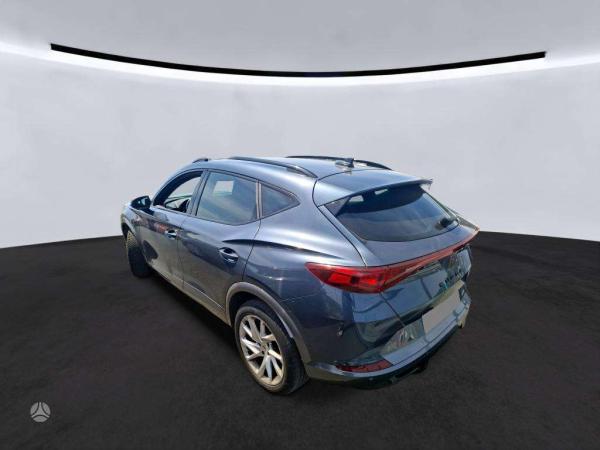 Pelēks Cupra Formentor 2022 Viļņa, ar dzinēja tilpumu 1.50 L un nobraukumu 126 tūkst. km par 19665 €, foto 4 vietnē AUTOMOTO.COM.LV