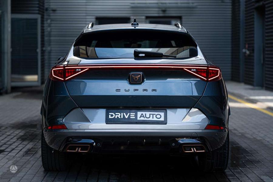 Серый Cupra Formentor 2022 в Вильнюс, объемом двигателя 1.40 л и пробегом 31 тыс. км за 25900 €, фото 36 на AUTOMOTO.COM.LV
