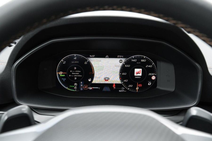 Pelēks Cupra Formentor 2022 Rīga, ar dzinēja tilpumu 1.40 L un nobraukumu 62 tūkst. km par 25500 €, foto 20 vietnē AUTOMOTO.COM.LV