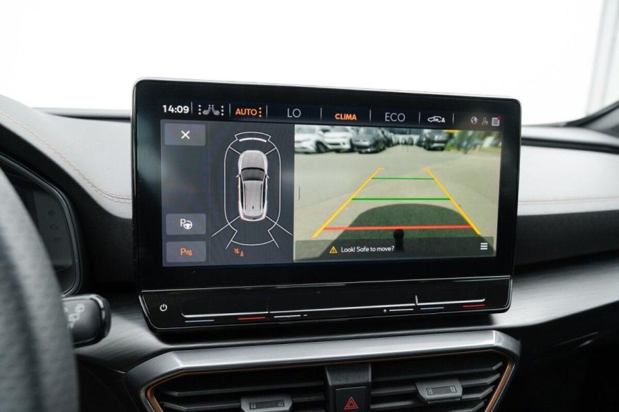 Pelēks Cupra Formentor 2022 Rīga, ar dzinēja tilpumu 1.40 L un nobraukumu 62 tūkst. km par 25500 €, foto 30 vietnē AUTOMOTO.COM.LV