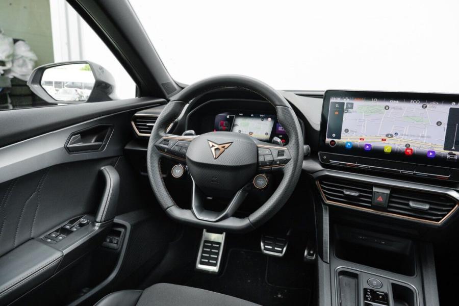 Pelēks Cupra Formentor 2022 Rīga, ar dzinēja tilpumu 1.40 L un nobraukumu 62 tūkst. km par 25500 €, foto 38 vietnē AUTOMOTO.COM.LV