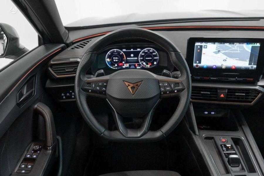Pelēks Cupra Formentor 2022 Viļņa, ar dzinēja tilpumu 1.40 L un nobraukumu 83 tūkst. km par 23900 €, foto 10 vietnē AUTOMOTO.COM.LV